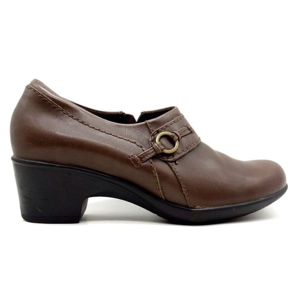 Clarks | Shoes | Clarks Genette Brown Leather Zip Up Block Heel Booties ...